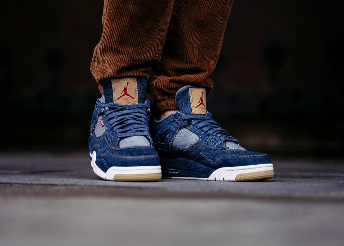 The Off-White x Air Jordan 4 "Cotton Candy" Is A Playful Colorway