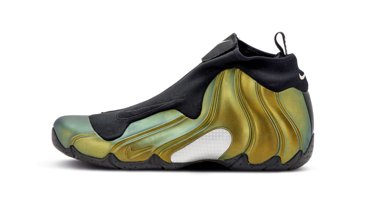 Nike Air Flightposite Metallic Gold Returns