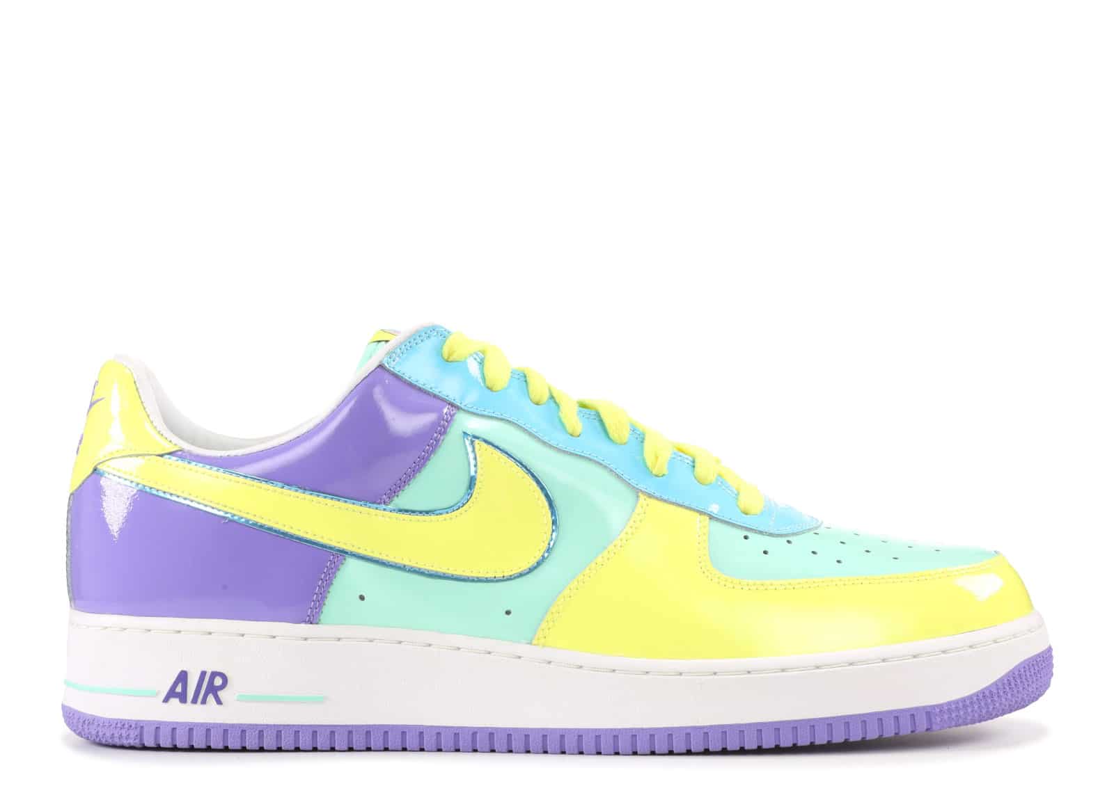 The 20 Best Nike & Jordan Easter Sneakers