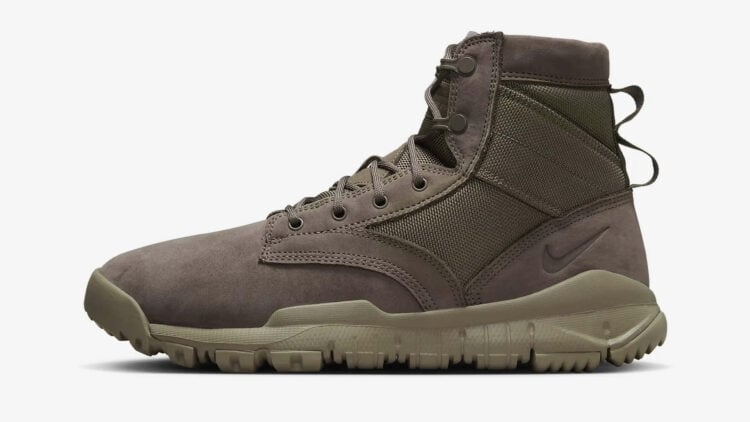 Nike Winter Boots Perfect For Cold Weather