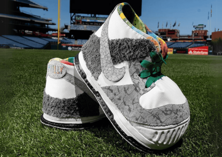 Nike Dunk Low "Philly" Celebrates The Philadelphia Phillies