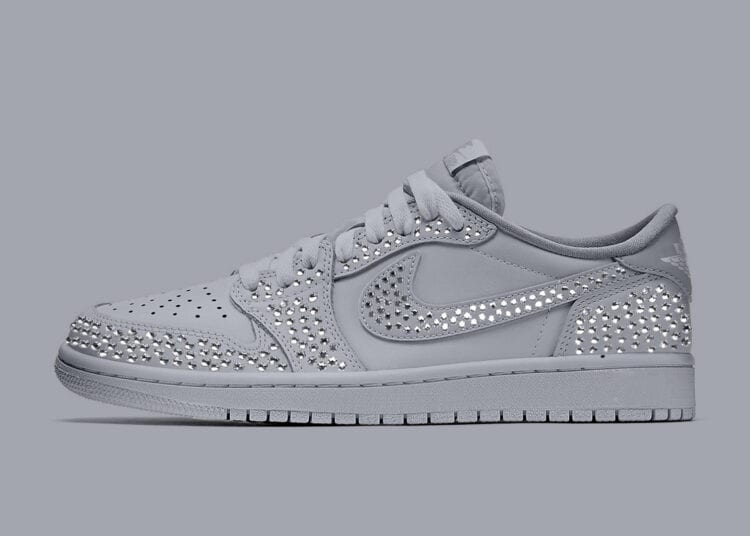 Travis Scott x Air Jordan 1 Low "UCLA" Is A Beautiful Colorway