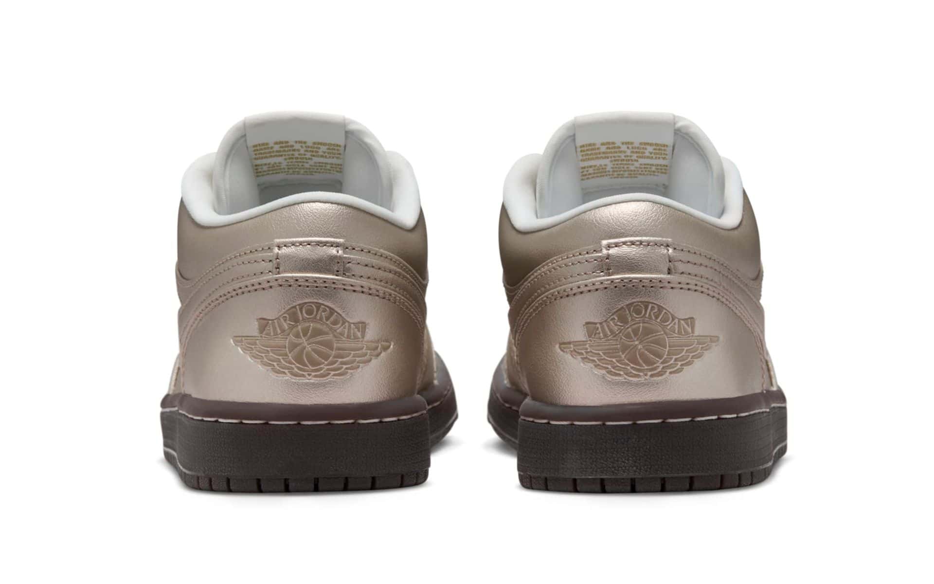 Air Jordan 1 Low SE "Metallic Zinc" Has A Business Look